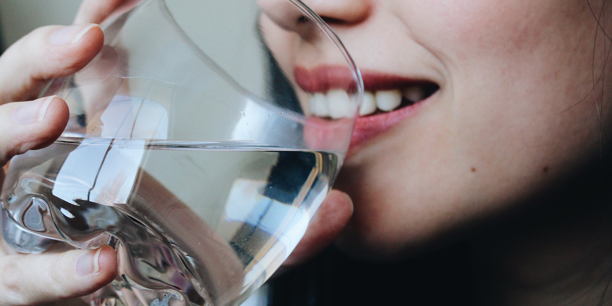 Summer Oral Care: How to Keep Your Mouth Fresh & Hydrated – Vernam Iconic